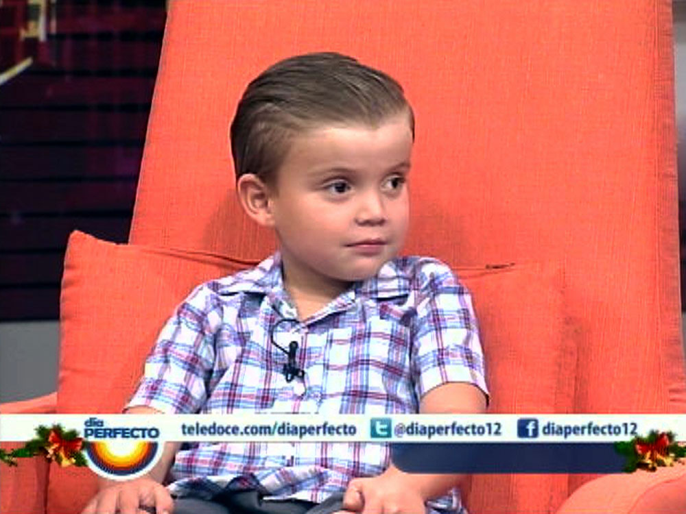 ¿Qué le dijo el Chino Recoba al niño Teletón? - Teledoce.com