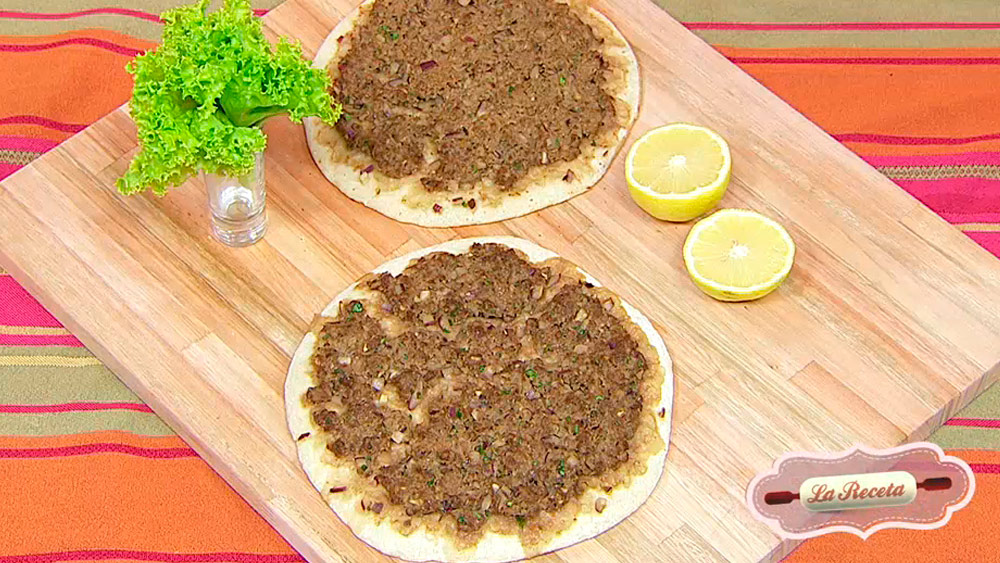 Preparamos un delicioso lehmeyun - Teledoce.com