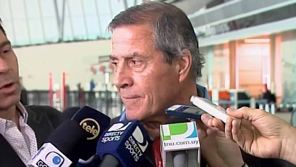 Así habló el Maestro Tabárez antes de partir rumbo a Bolivia - Teledoce.com