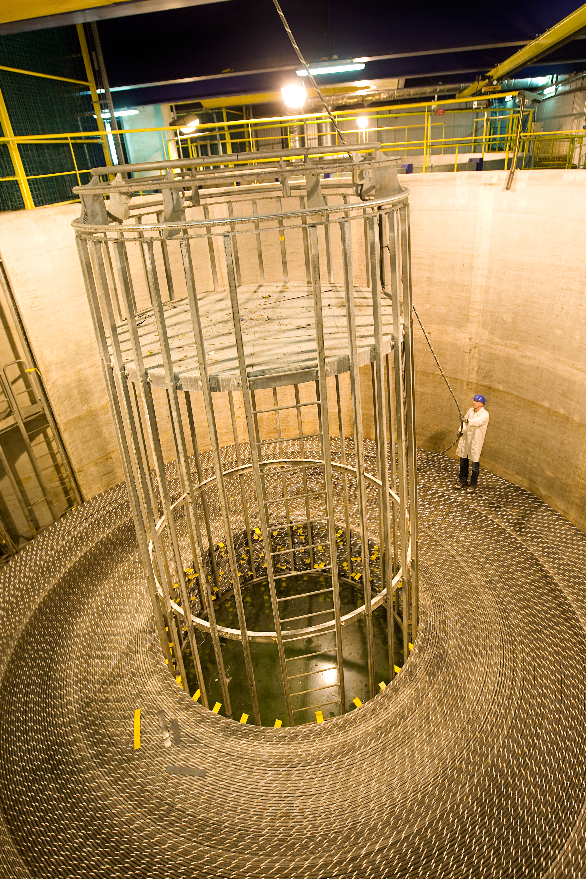 Antel inaugura el primer cable submarino uruguayo que une las Américas ...