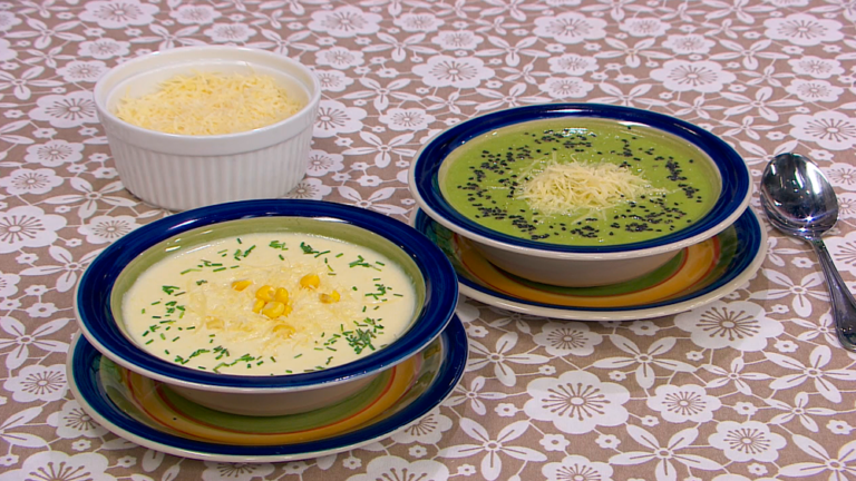 Sopa crema de choclo / Sopa de arvejas - Teledoce.com