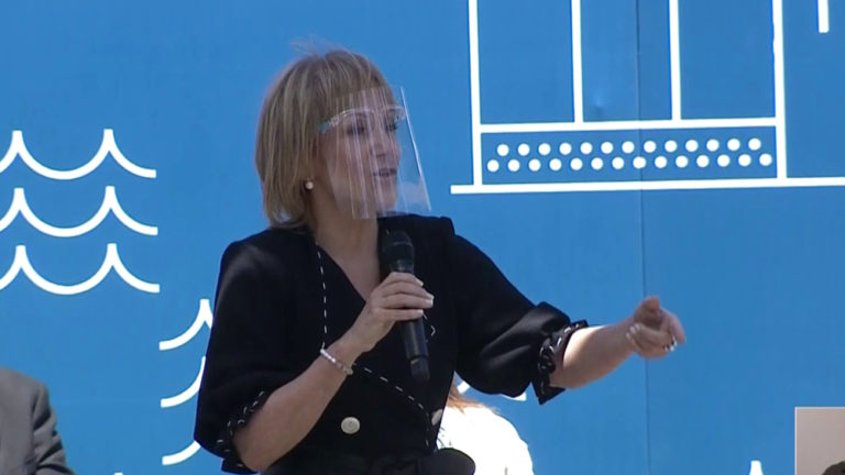 Carolina Cosse asumió como intendenta de Montevideo y anunció el ...