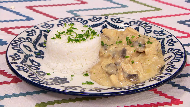 Pollo al champiñón - Teledoce.com