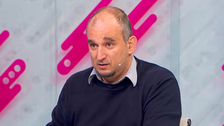 Kalo Stanev sobre guerra de Rusia y Ucrania: "Ucrania está resistiendo ...