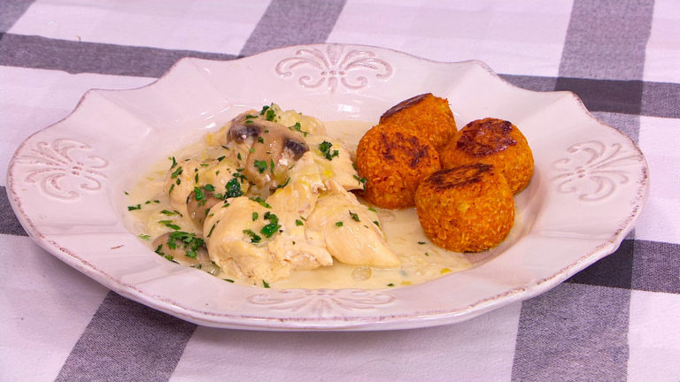 Pollo con crema de puerros y hongos - Teledoce.com
