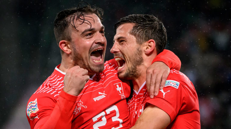 Suiza presentó a las 26 "Cruces Rojas" que estarán en Catar 2022 ...