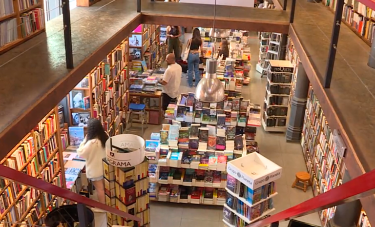 La librería Puro Verso cumple 20 años y lo celebra con variadas actividades y ofertas - Teledoce.com