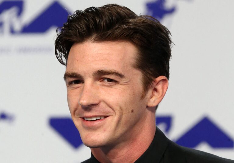 Policía estadounidense informó que el cantante y actor Drake Bell fue ...