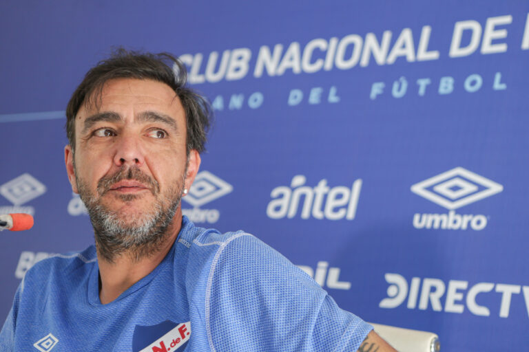 Recoba prepara su debut con varias novedades: plantea cuatro cambios en ...