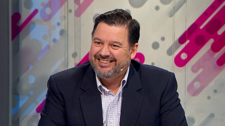 Adrián Peña: “Robert Silva hoy es quien debe liderar el proceso ...