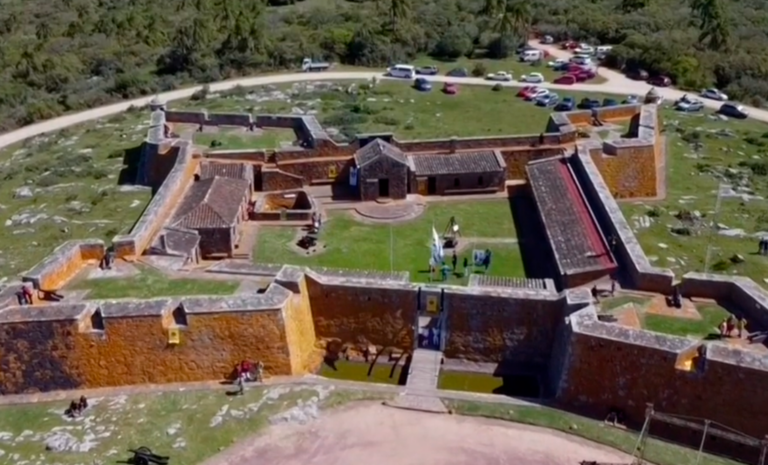 Video: el fortín de San Miguel, en Rocha, es uno de los puntos elegidos ...