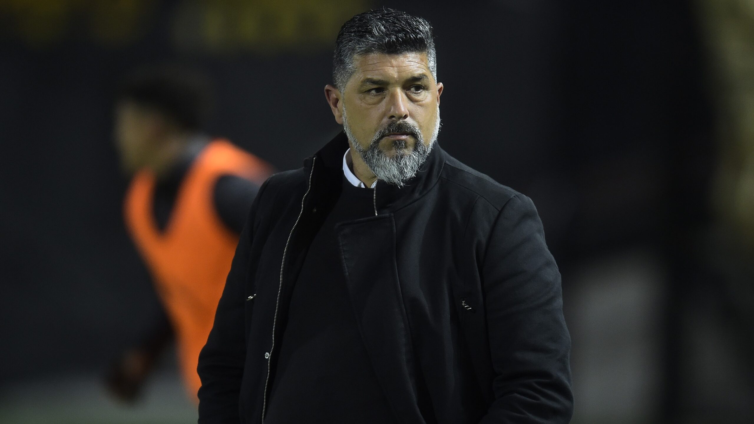 "Unos se van y otro está atornillado de por vida": el mensaje de Leo Ramos al conocerse la ...