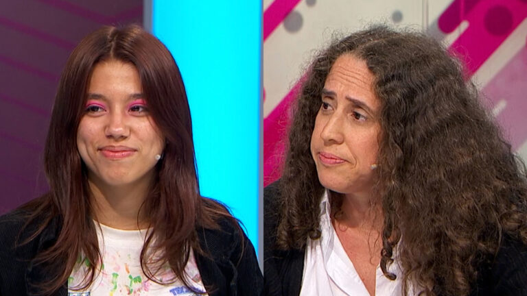 Gerente general de Ceibal y estudiante hablaron de Ada, el robot que ...