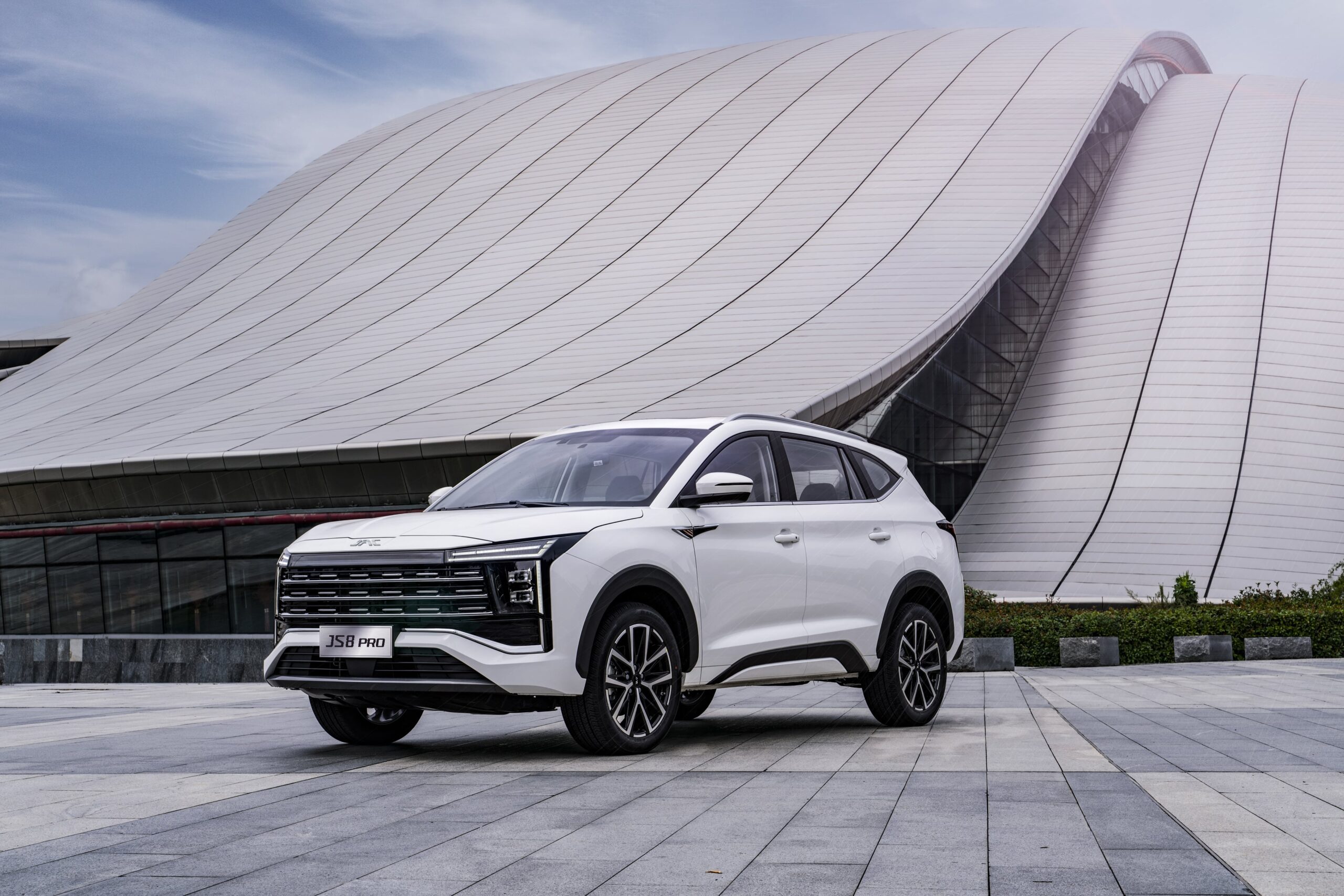 JAC JS8 PRO: el SUV de siete plazas que está conquistando a todos los ...